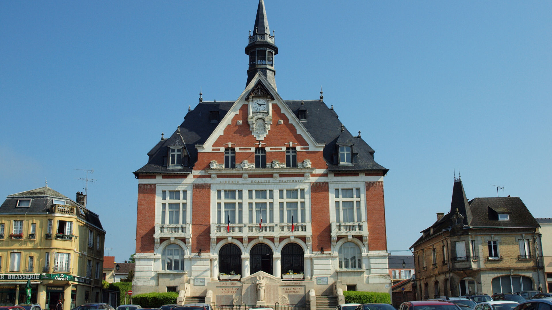 Vouziers - Dorpen - Ardennen.nl