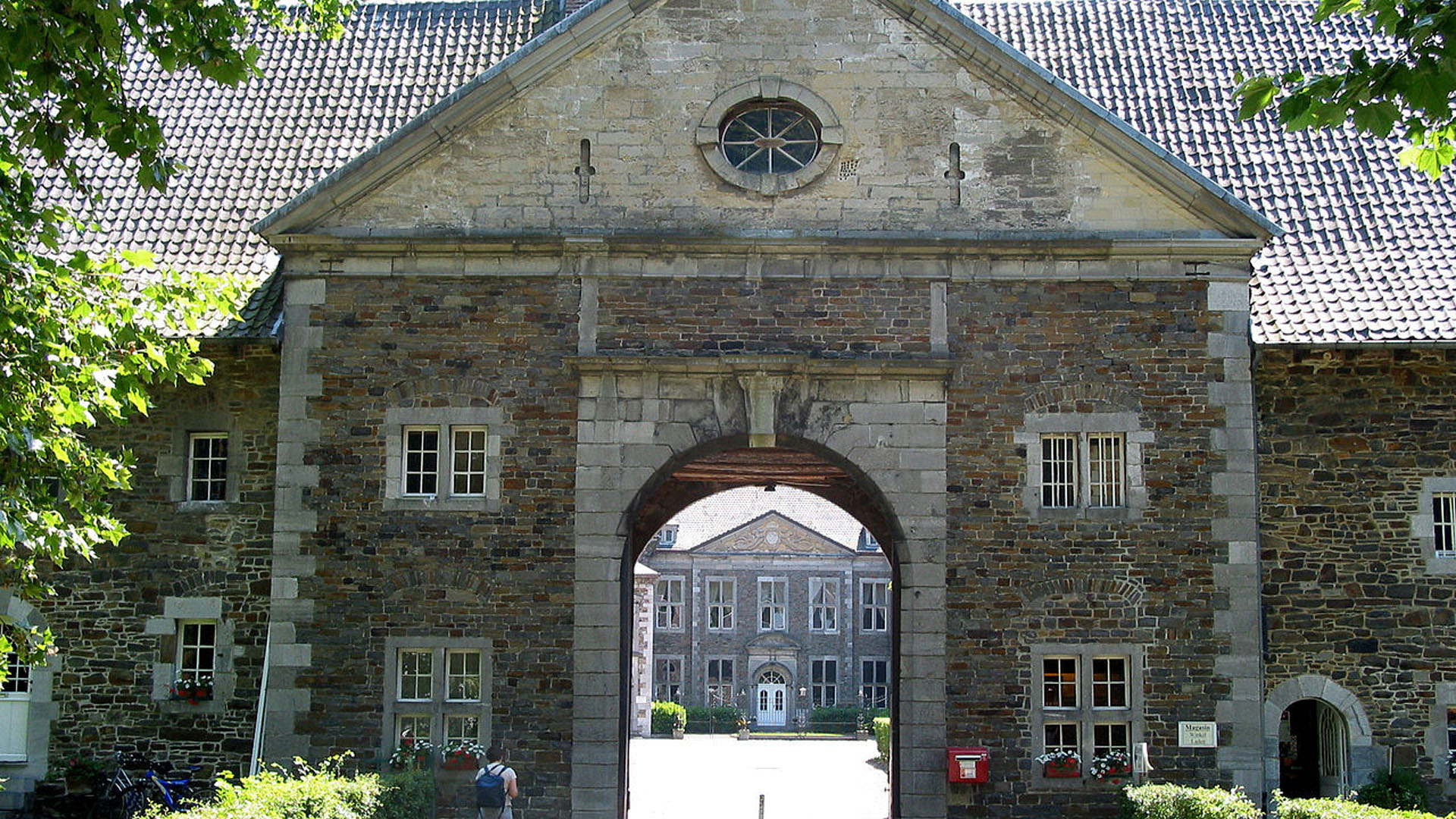 Abdij van Val-Dieu - Alles wat u moet weten - Ardennen.nl